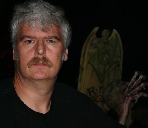 13 QUESTIONS WITH EDITOR MICHAEL EVANS – Horror Delve